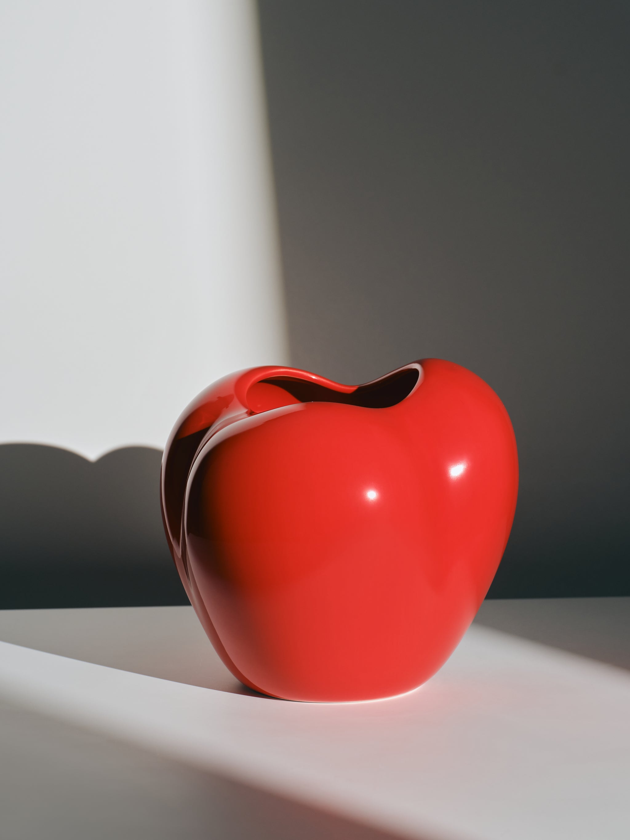 Poppy Vase, hot chili | Within Mood